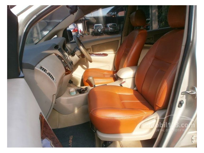 Jual Mobil Toyota Kijang Innova 2004 G 2.5 di Jawa Timur Automatic MPV ...