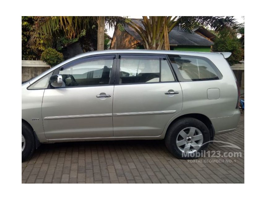 Jual Mobil Toyota Kijang Innova 2006 G 2.0 di DKI Jakarta Automatic MPV ...