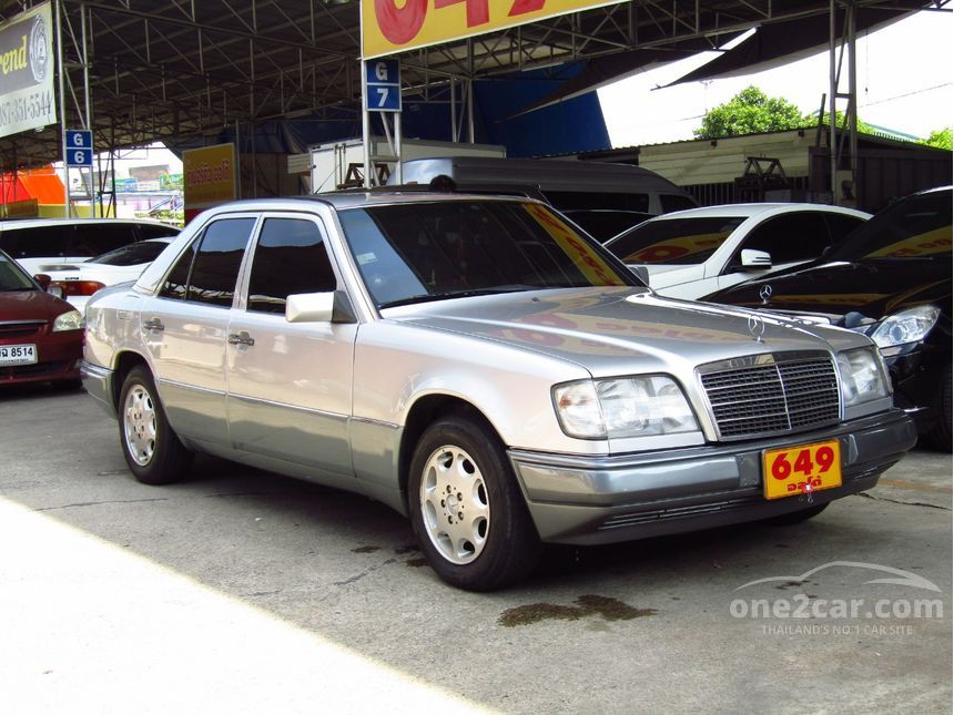 Mercedes-Benz E280 1995 2.8 in กรุงเทพและปริมณฑล Automatic Sedan สีเทา for 175,000 Baht ...