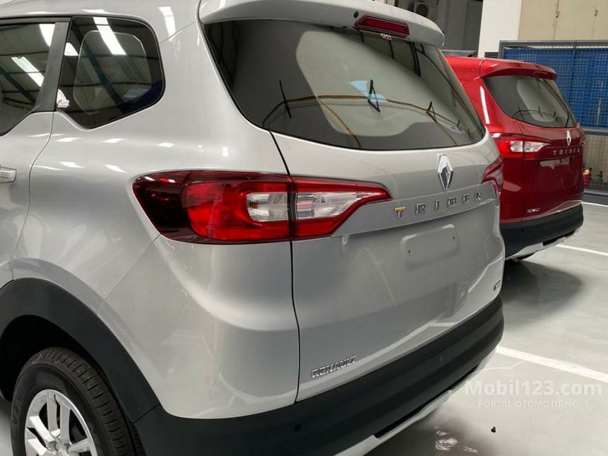 Jual Mobil Renault Triber 2020 RXT 1.0 di Jawa Barat Manual Wagon ...