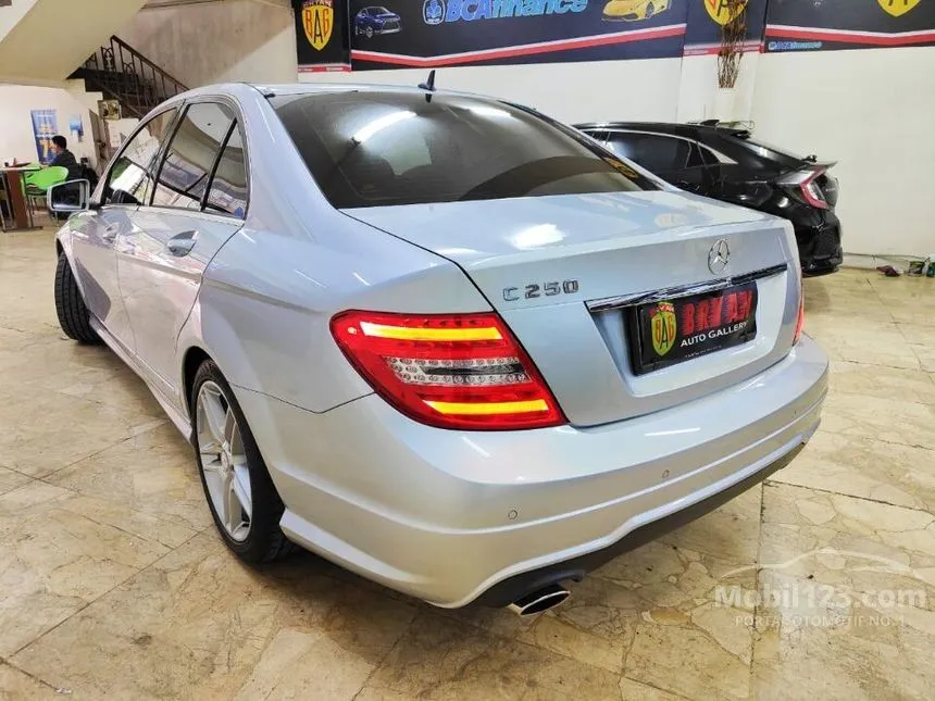 Jual Mobil Mercedes-Benz C250 2011 CGI 1.8 di DKI Jakarta Automatic ...