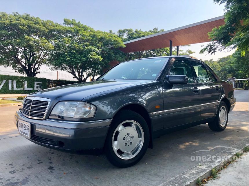 Mercedes-Benz C220 1996 Elegance 2.2 in กรุงเทพและปริมณฑล Automatic ...