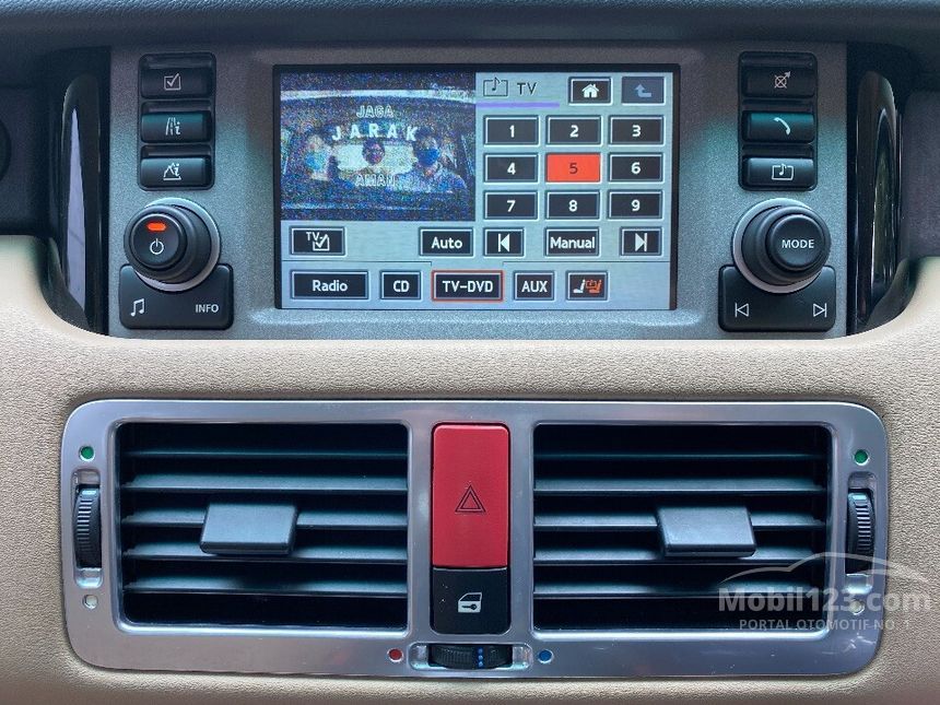 Jual Mobil Land Rover Range Rover 2006 L322 4.4 di DKI Jakarta ...