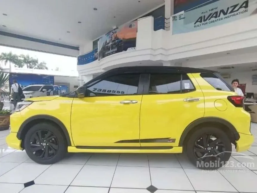 Jual Mobil Toyota Raize 2022 GR Sport 1.0 di Banten Automatic Wagon ...