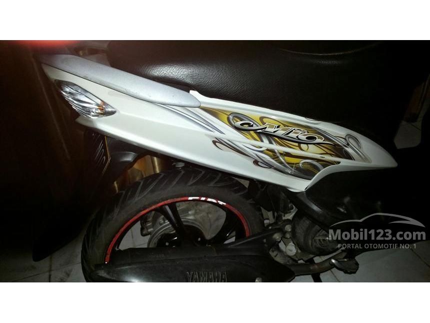 Jual Motor Yamaha Mio 2011 0.1 di Banten Automatic Putih Rp 6.000.000 ...