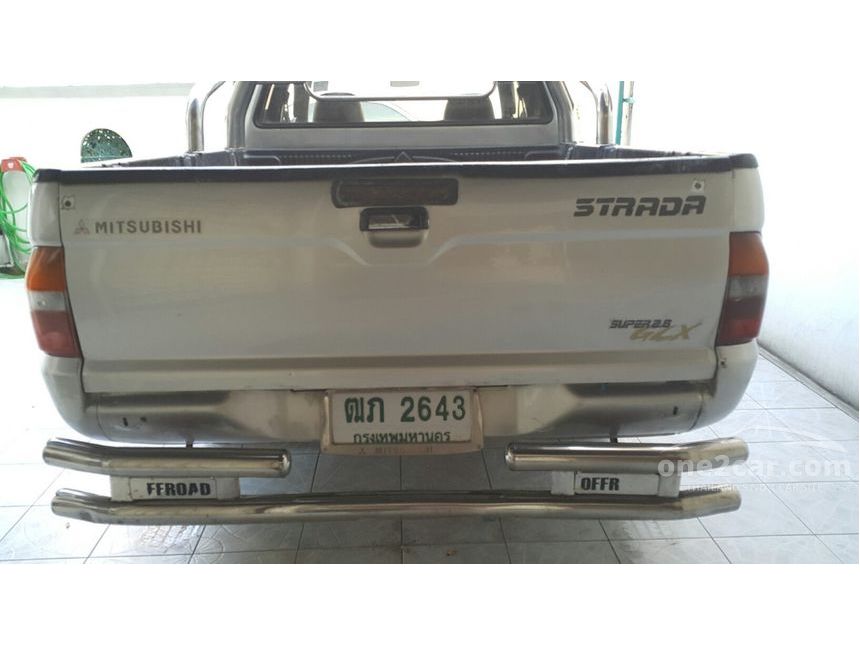 2000 Mitsubishi Strada 2.8 MEGA CAB GLX Pickup MT for sale on One2car