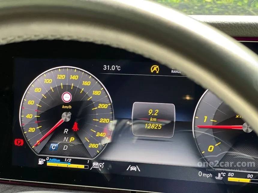 2021 Mercedes-Benz G400 2.9 W463 d 4WD SUV for sale on One2car