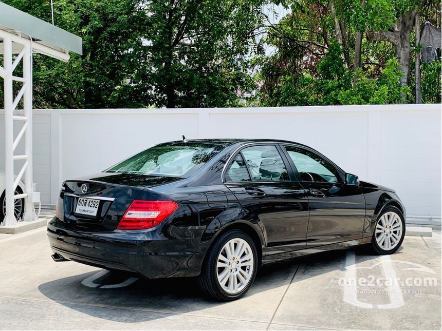 Mercedes-Benz C200 CGI 2013 1.8 in กรุงเทพและปริมณฑล Automatic Sedan สี ...