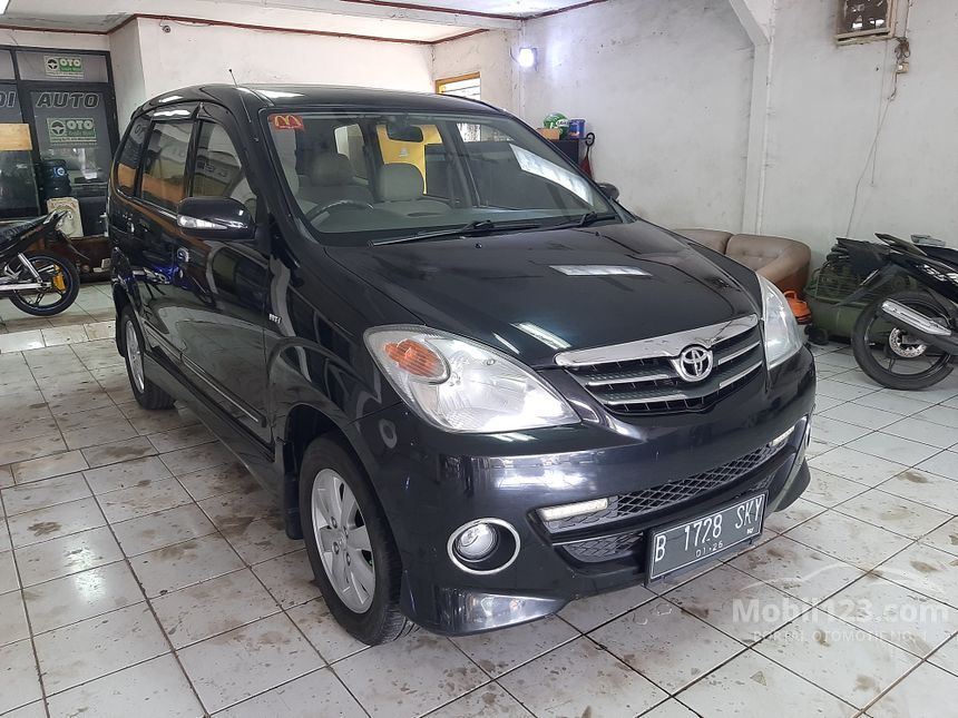 Jual Mobil Toyota Avanza 2010 S 1.5 di DKI Jakarta Automatic MPV Hitam ...