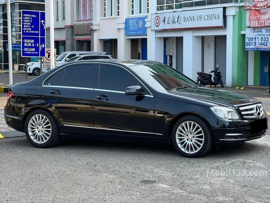 Jual Mobil Mercedes-Benz C300 2010 Avantgarde 3.0 di DKI Jakarta ...