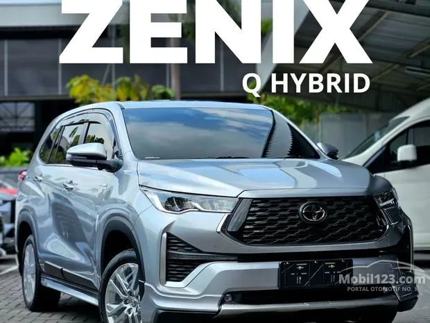 Jual Toyota Kijang Innova Zenix jarak tempuh tertinggi 20000 km Bekas ...