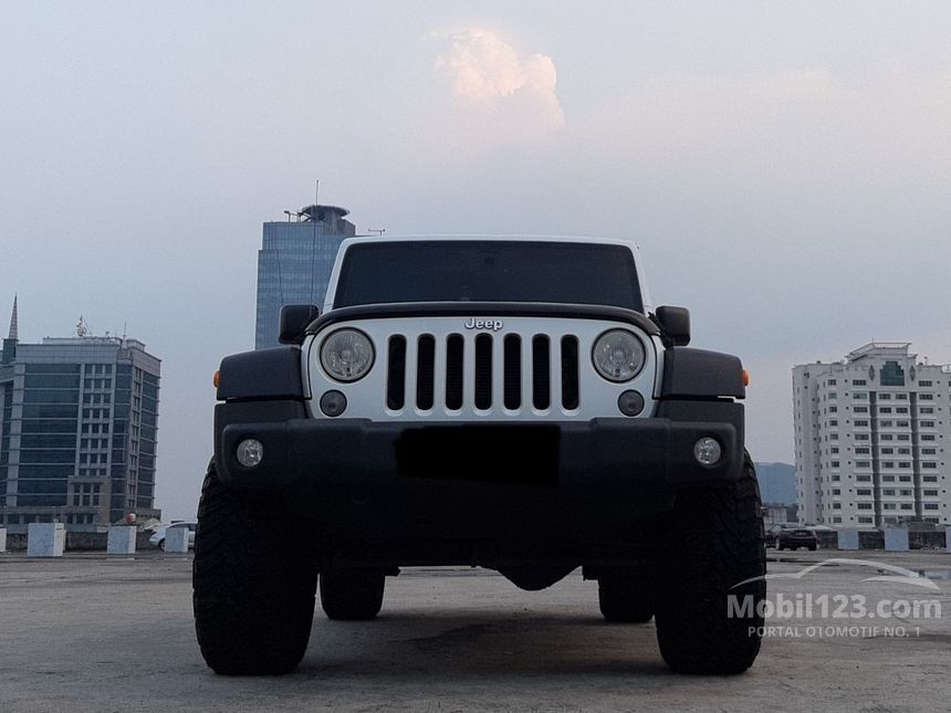 Jual Mobil Jeep Wrangler 2015 Rubicon 3.0 di DKI Jakarta Automatic SUV ...