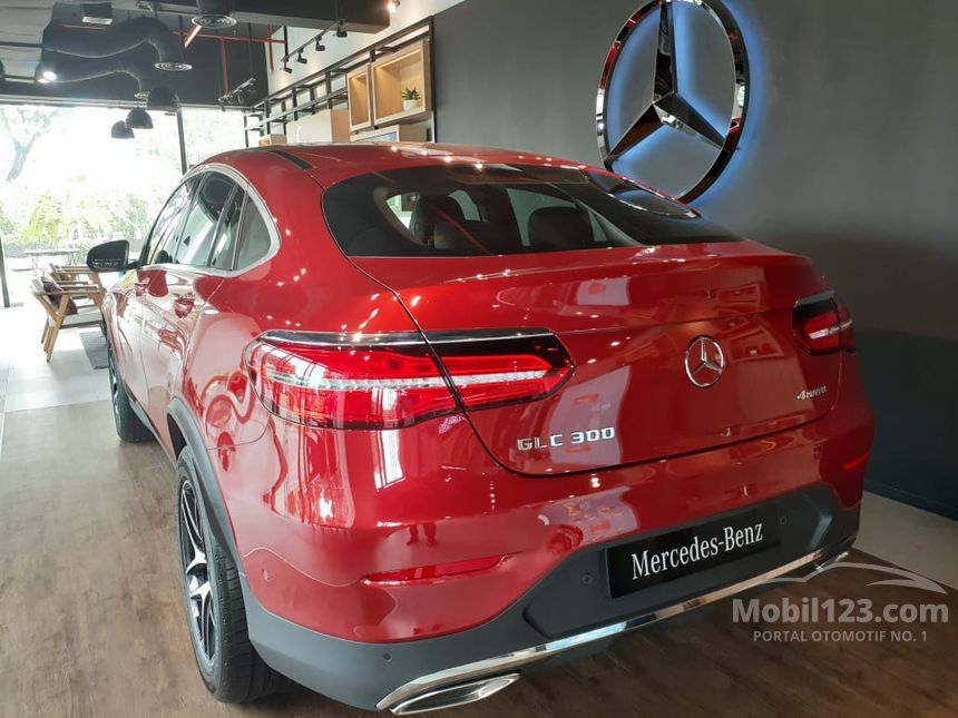 Jual Mobil Mercedes-Benz GLC300 2019 AMG 4MATIC 2.0 di DKI Jakarta ...