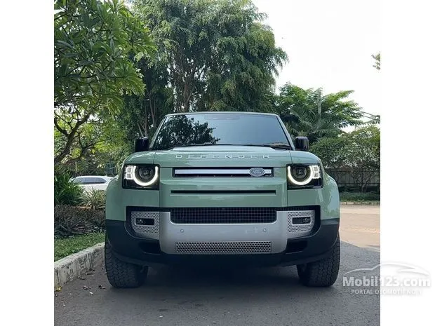 Jual Land Rover Defender 110 75th Anniversary Edition P400e Bekas di ...
