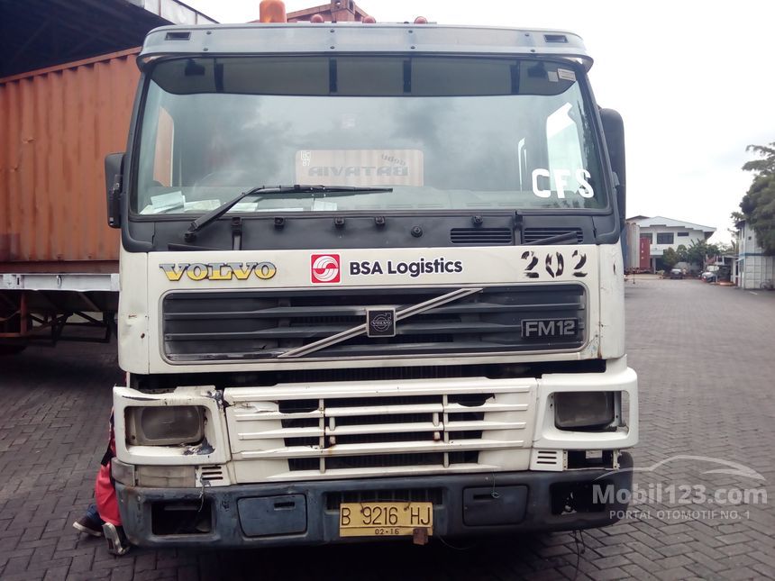 Jual Mobil Volvo FM 12 2000 12.1 di DKI Jakarta Manual Trucks Putih Rp ...