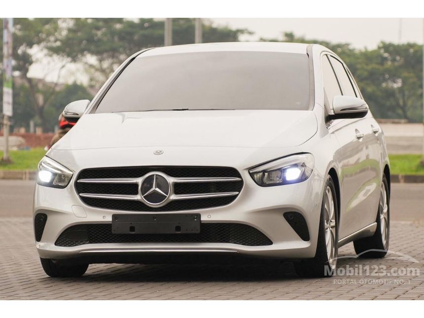 Jual Mobil Mercedes-Benz B200 2018 Progressive Line 1.3 di Banten ...