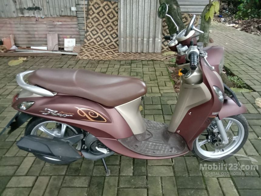 Jual Motor Yamaha Fino 2019 Grande 0.1 di Jawa Barat Automatic Others ...