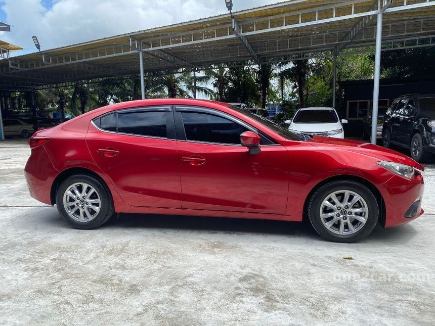 Mazda 3 2015 (ปี 14-17) C 2.0 เกียร์อัตโนมัติ สีแดง | One2car.com ศูนย์ ...