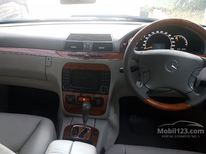 Jual Mobil Mercedes-Benz S280 2004 W220 2.8 di DKI Jakarta Automatic Sedan Hitam Rp 160.000.080 ...