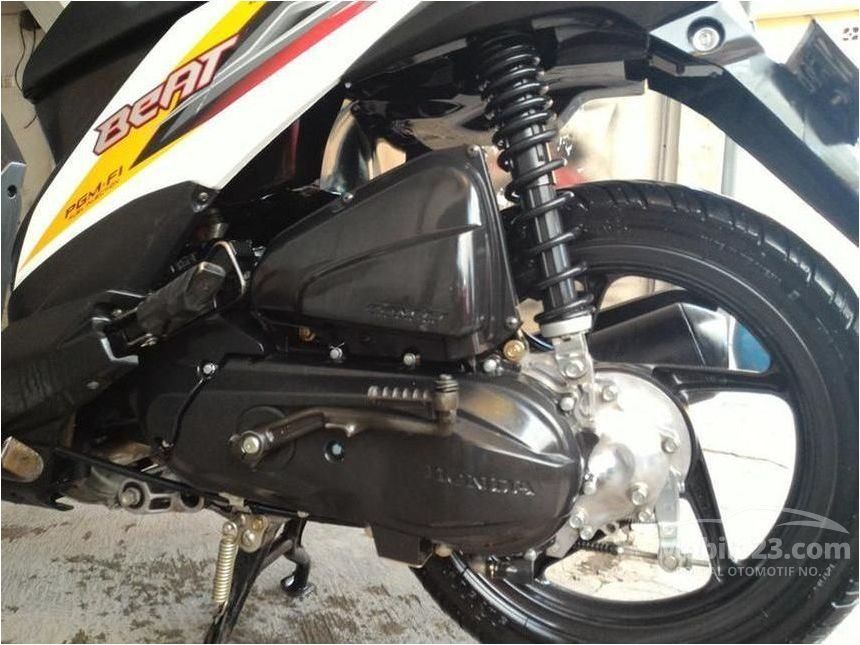 Jual Motor Honda Beat 2014 0.1 di Jawa Timur Automatic Orange Rp 11.000 ...