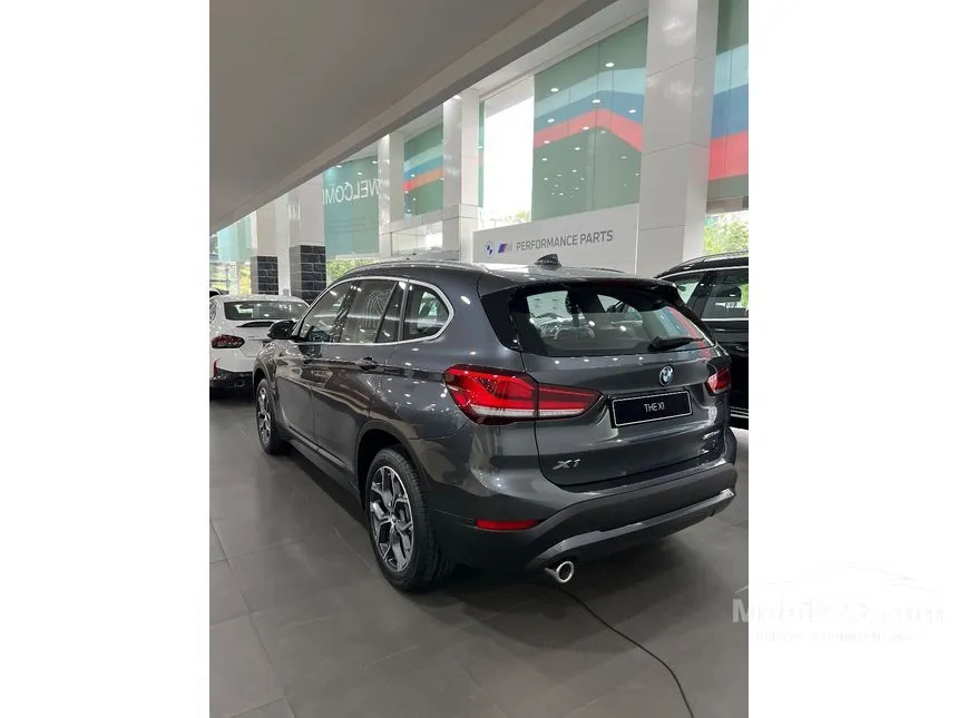 Jual Mobil BMW X1 2022 sDrive18i Dynamic 1.5 di DKI Jakarta Automatic SUV Abu-abu Rp 830.000.000 ...