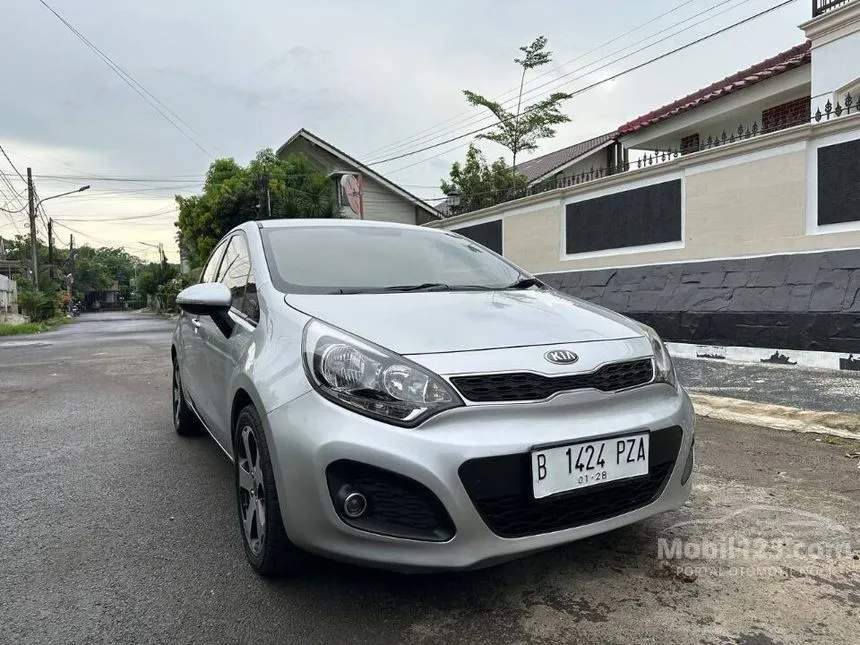 Jual Mobil KIA Rio 2013 1.4 di DKI Jakarta Automatic Hatchback Abu-abu ...