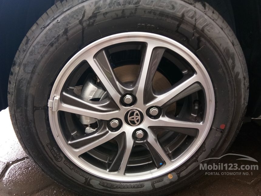 Jual Mobil Toyota Calya 2018 E 1.2 di Jawa Barat Manual MPV Silver Rp ...