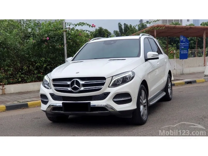 Jual Mobil Mercedes-Benz GLE450 2017 4MATIC AMG Line 3.0 di DKI Jakarta Automatic Coupe Putih Rp ...