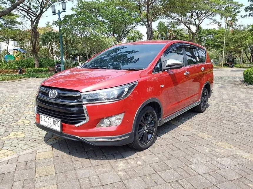 Jual Mobil Toyota Innova Venturer 2018 2.0 di Banten Automatic Wagon ...