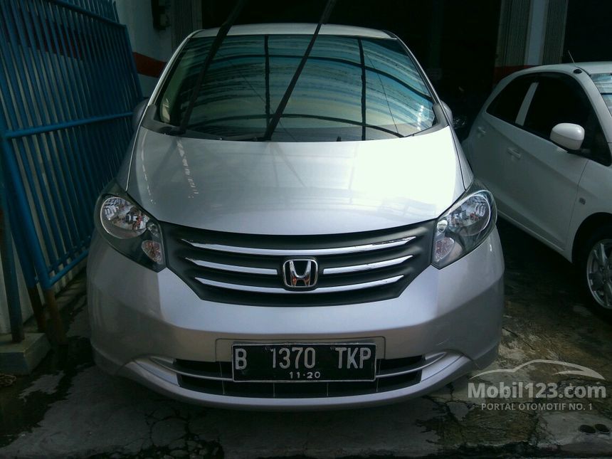 Jual Mobil Honda Freed 2014 E 1.5 di DKI Jakarta Automatic MPV Silver Rp 140.000.000 - 4753386 ...