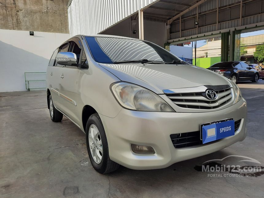 Jual Mobil Toyota Kijang Innova 2010 G 2.0 di DKI Jakarta Automatic MPV ...