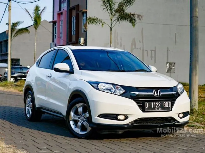 Jual Mobil Honda HR-V 2015 E 1.5 di Jawa Barat Automatic SUV Putih Rp ...