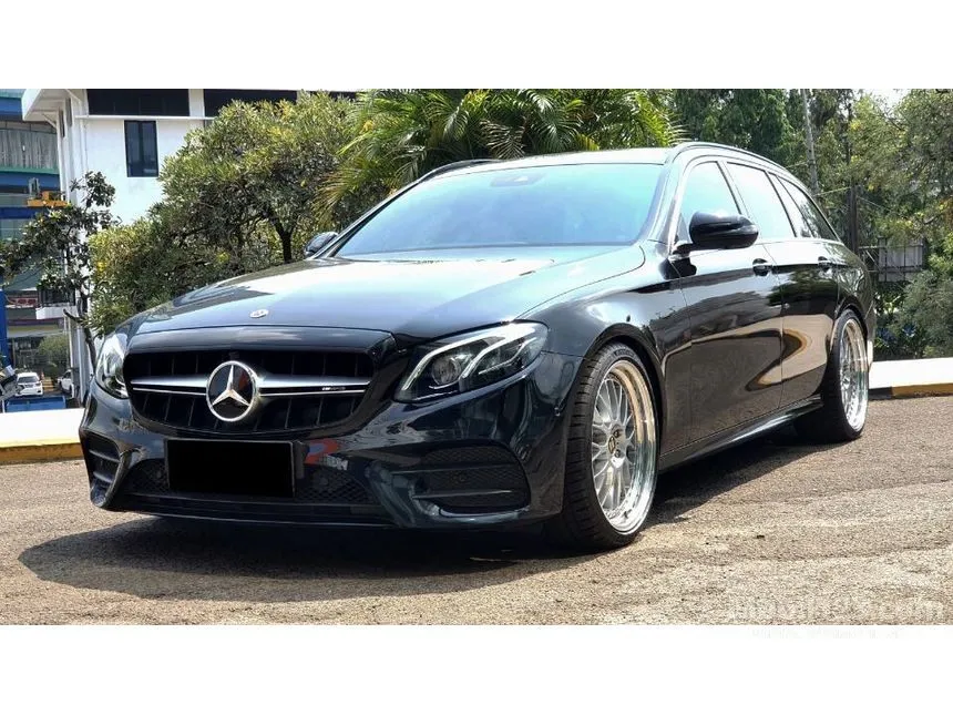 Jual Mobil Mercedes-Benz E250 2018 AMG 2.0 di DKI Jakarta Automatic Wagon Hitam Rp 1.375.000.000 ...