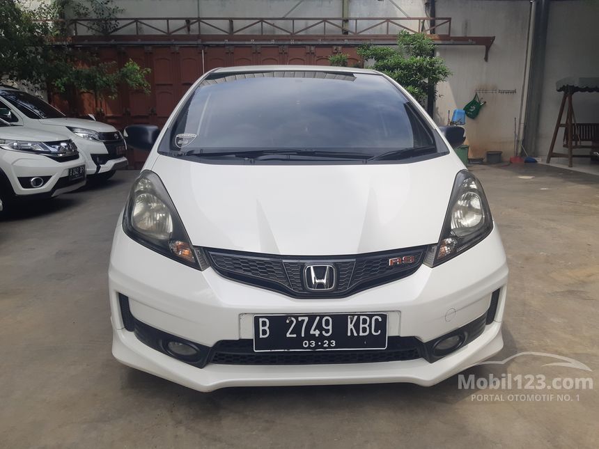 Jual Mobil Honda Jazz 2013 RS 1.5 di Jawa Barat Automatic Hatchback Putih Rp 148.000.000 ...