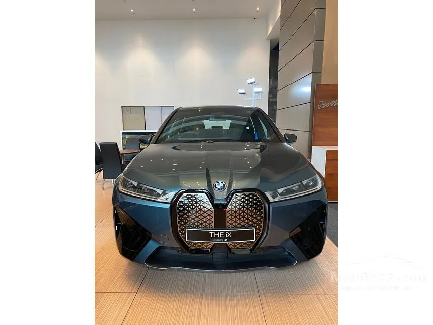 Jual Mobil BMW iX 2023 xDrive40 Sport di DKI Jakarta Automatic Wagon ...
