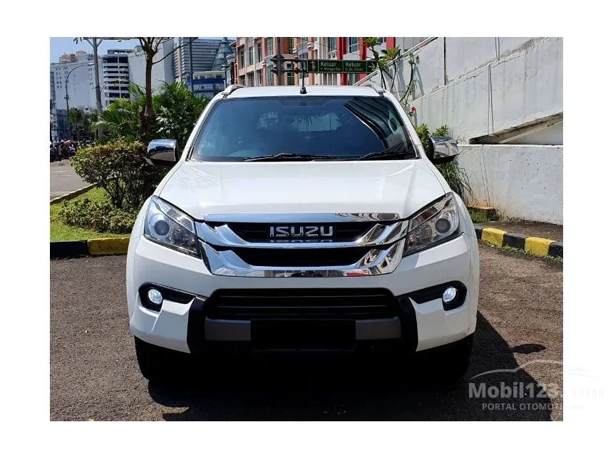 Jual Mobil Isuzu MU-X 2017 2.5 di DKI Jakarta Automatic SUV Putih Rp ...