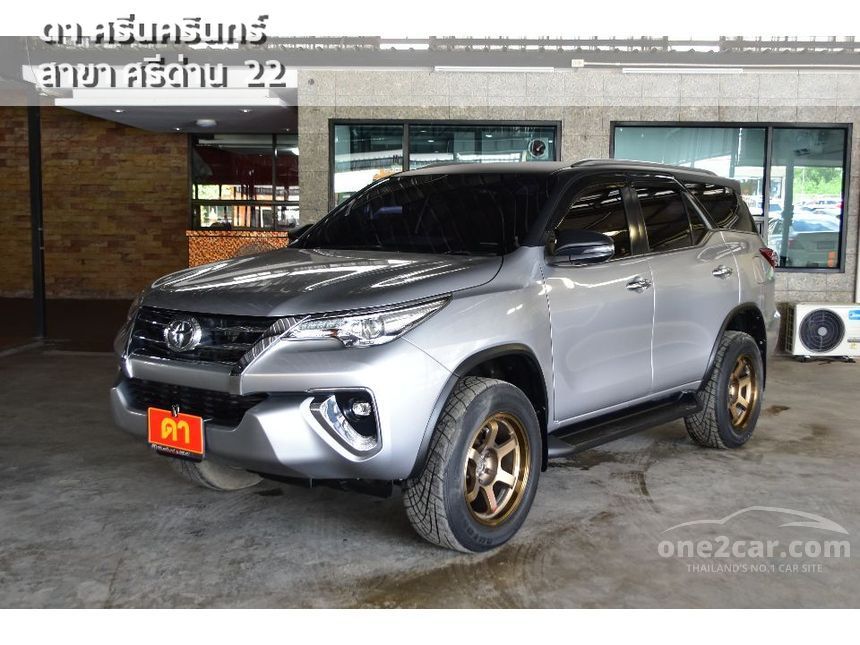 2021 Toyota FORTUNER 2.4 (ปี 15-25) V 4WD SUV มือสอง One2car