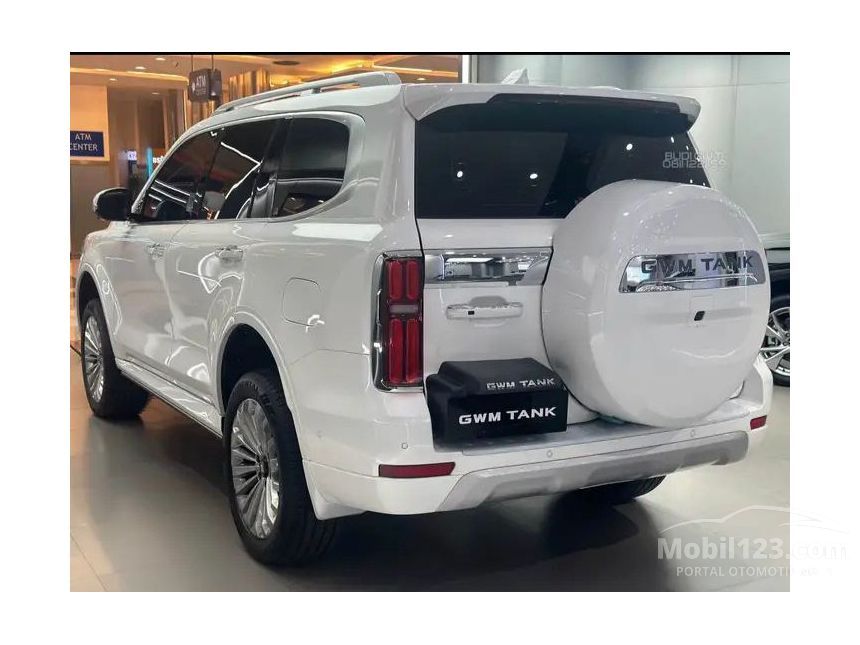 Jual Mobil GWM Tank 2024 500 HEV 2.0 di Jawa Barat Automatic SUV Putih ...