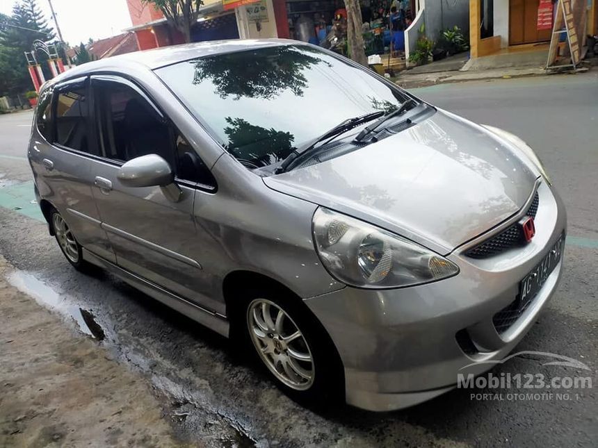 Jual Mobil Honda Jazz 2007 VTEC 1.5 di Jawa Timur Automatic Hatchback ...