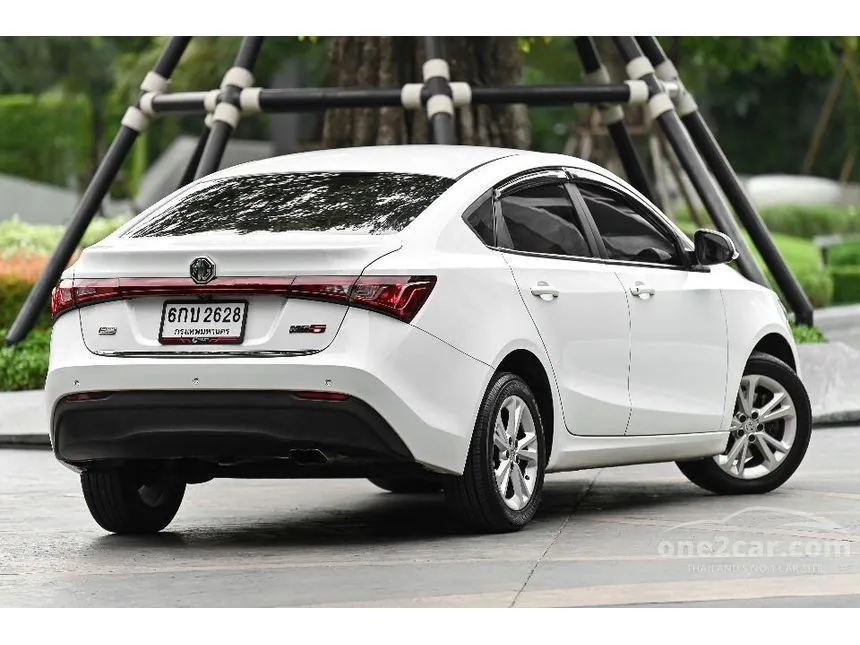 2017 MG MG5 1.5 (ปี 15-18) D Sedan มือสอง One2car