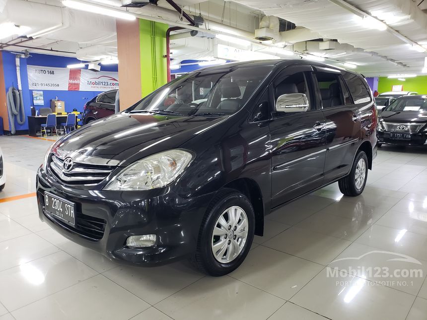 Jual Mobil Toyota Kijang Innova 2004 V 2.0 di DKI Jakarta Automatic MPV ...