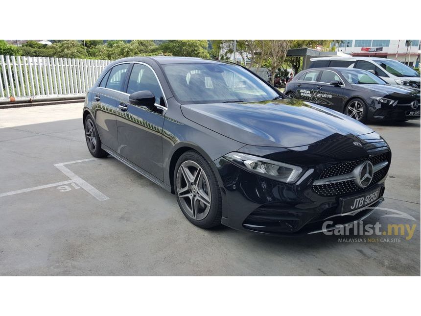 Mercedes-Benz A250 2018 AMG 2.0 in Johor Automatic Hatchback Black for ...