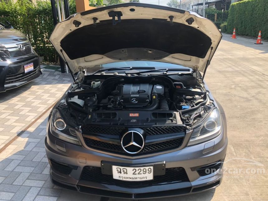 Mercedes-Benz C250 2012 1.8 in กรุงเทพและปริมณฑล Automatic Coupe สีขาว ...