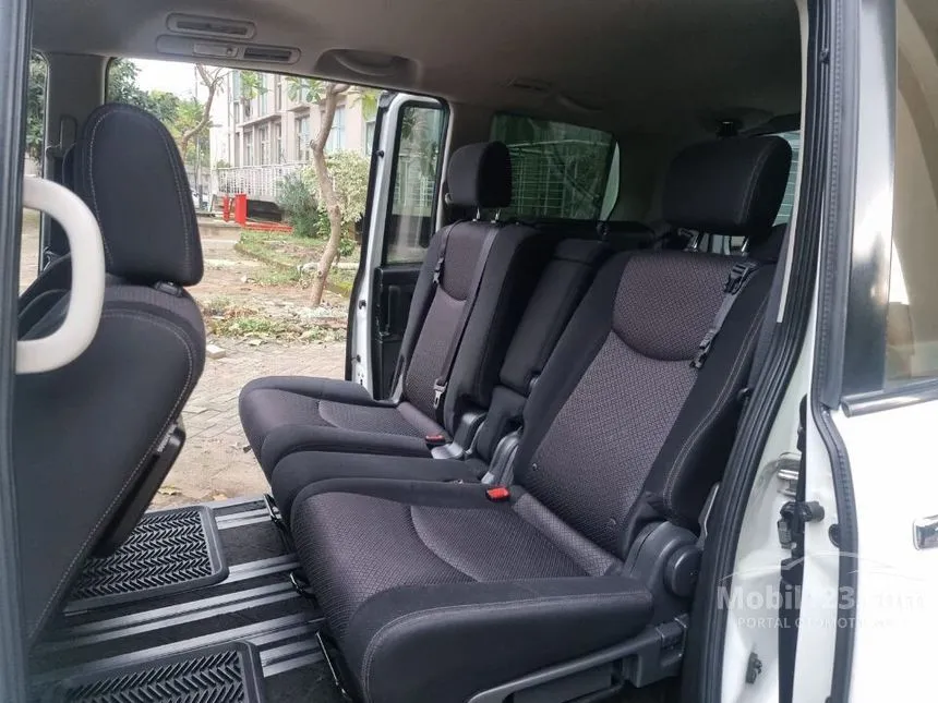 Jual Mobil Nissan Serena 2013 Highway Star 2.0 di DKI Jakarta Automatic ...