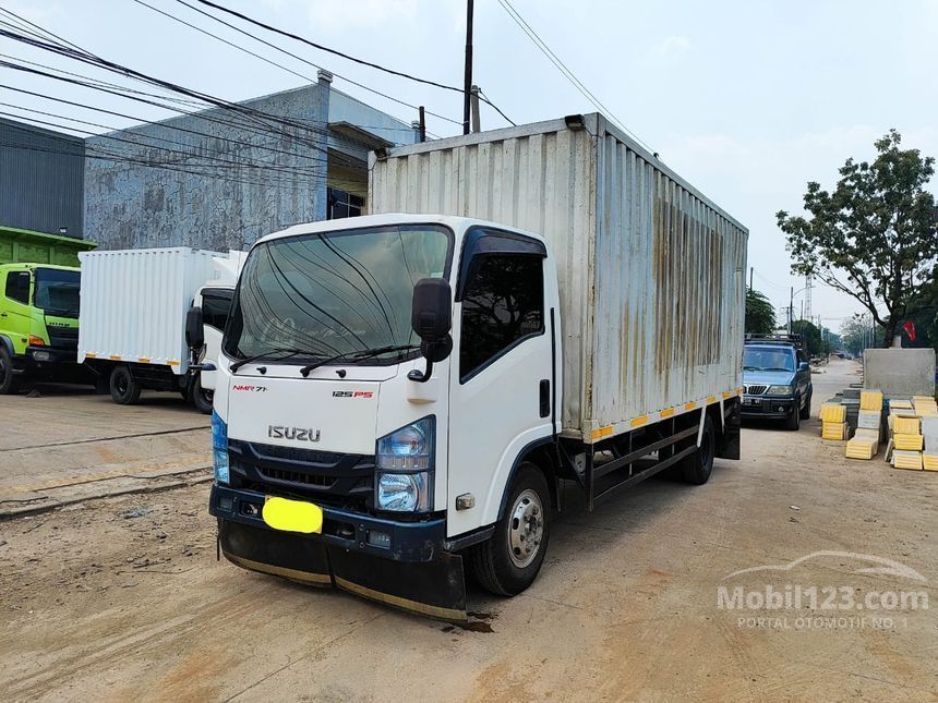 Ulas Tuntas Isuzu ELF NMR71, Truk Ringan dengan Mesin Bandel, Irit ...