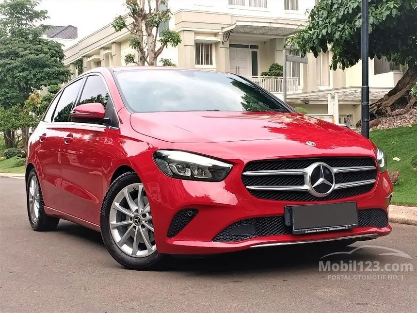 Jual Mobil Mercedes-Benz B200 2018 Progressive Line 1.3 di DKI Jakarta ...