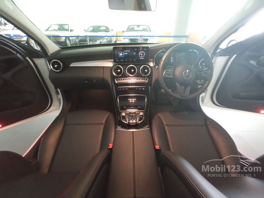 Jual Mobil Mercedes-Benz C180 2020 Avantgarde Line 1.5 di DKI Jakarta ...