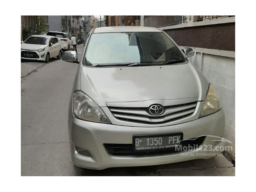 Jual Mobil Toyota Kijang Innova 2009 E 2.5 di DKI Jakarta Manual MPV ...