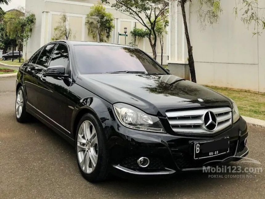 Jual Mobil Mercedes-Benz C200 2013 CGI Avantgarde 1.8 di Banten ...