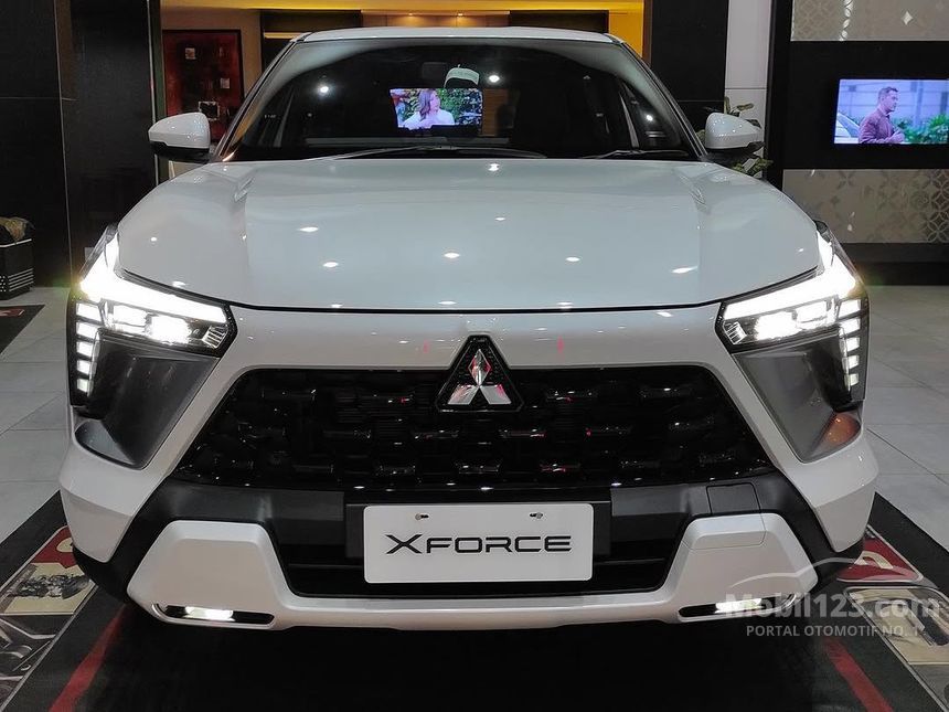 Jual Mobil Mitsubishi XFORCE 2025 Ultimate Diamond Sense (White Colour ...